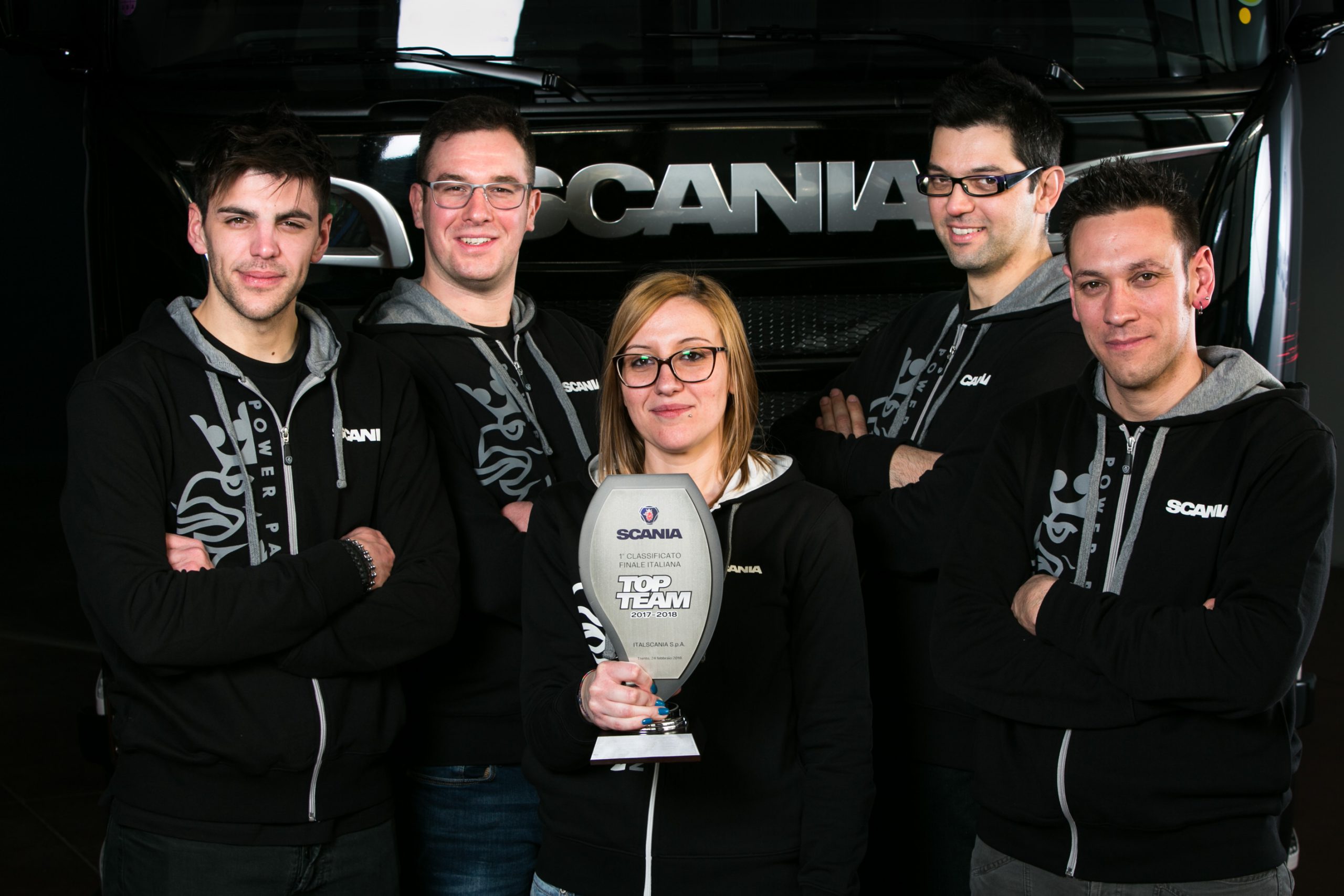 Scania Top Team: Affini Service vince la finale italiana | Vado e Torno ...