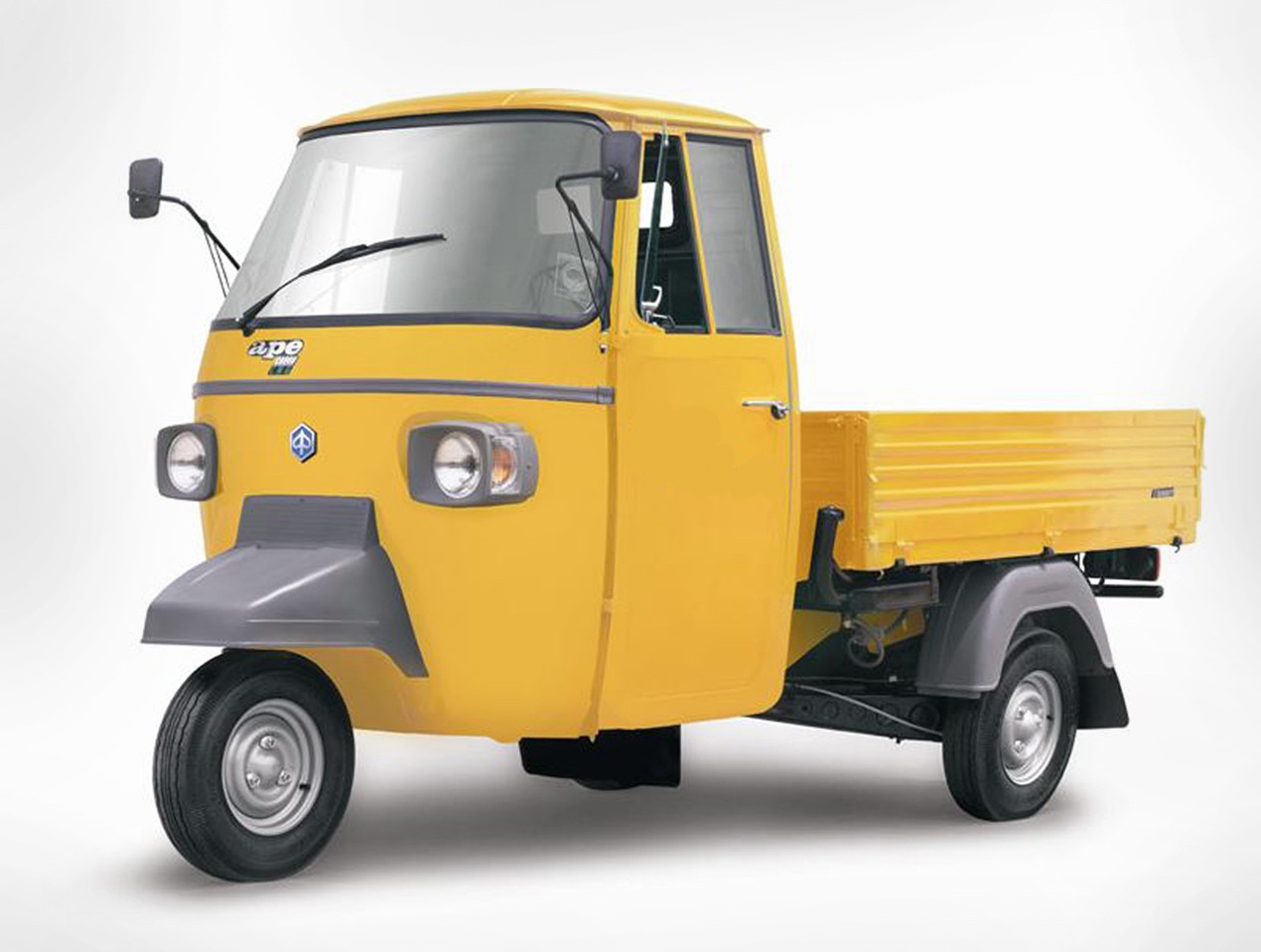 Gruppo Piaggio, Ape alla conquista dell'Egitto | Vado e Torno Web