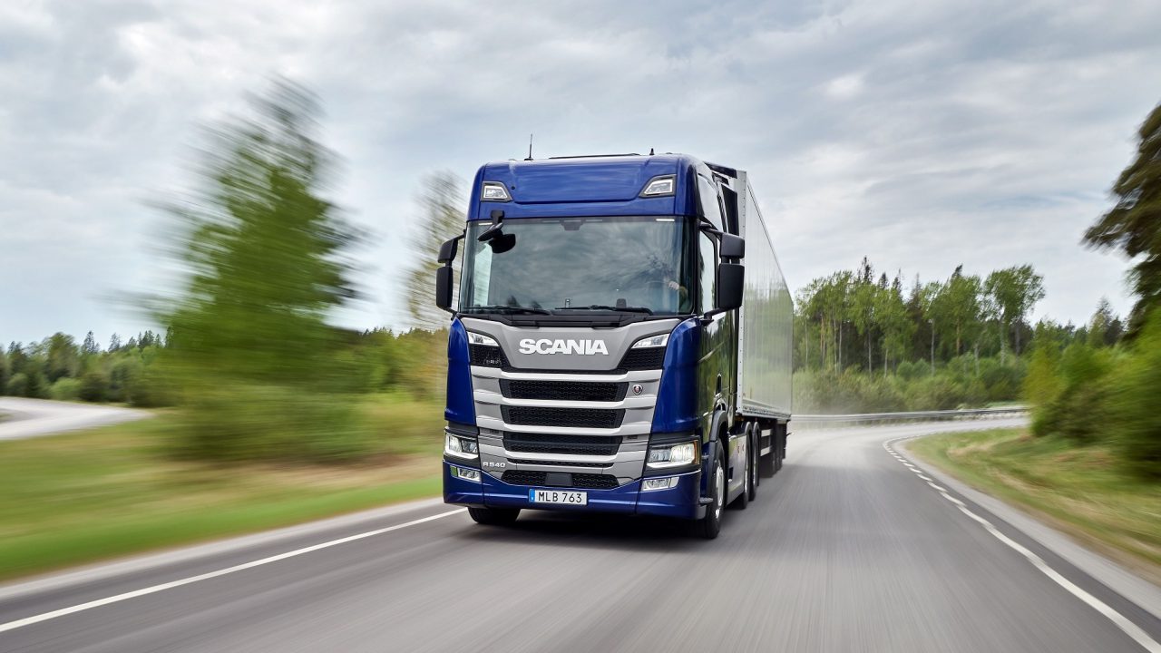 Scania punta alla sicurezza con il sistema di rilevamento laterale ADAS
