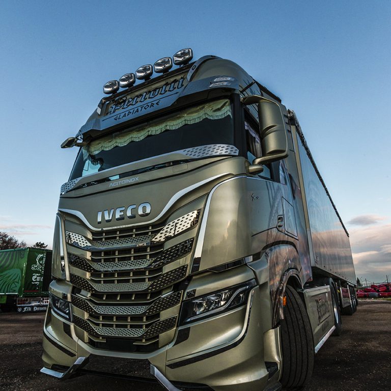 Gli Iveco S-Way per Michele Perrotti “Ambassador”
