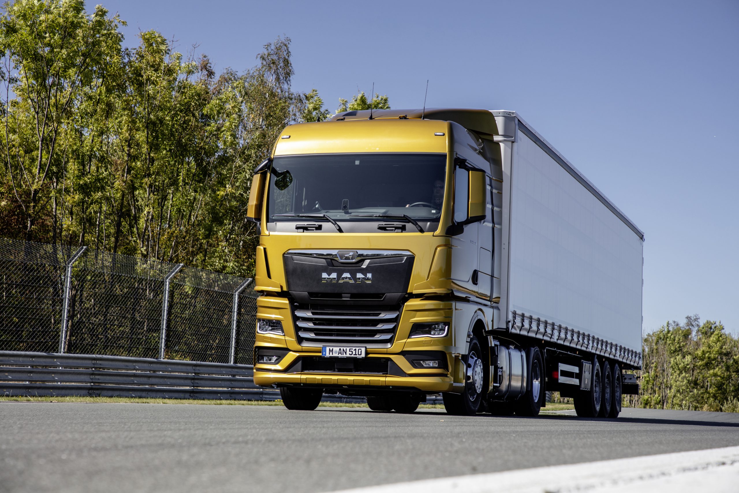 Nuovo MAN TG: abitacolo, cambio e display della nuova generazione