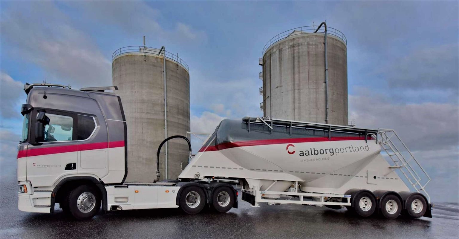 OMEPS, specialista dei silotrailers | Vado e Torno Web