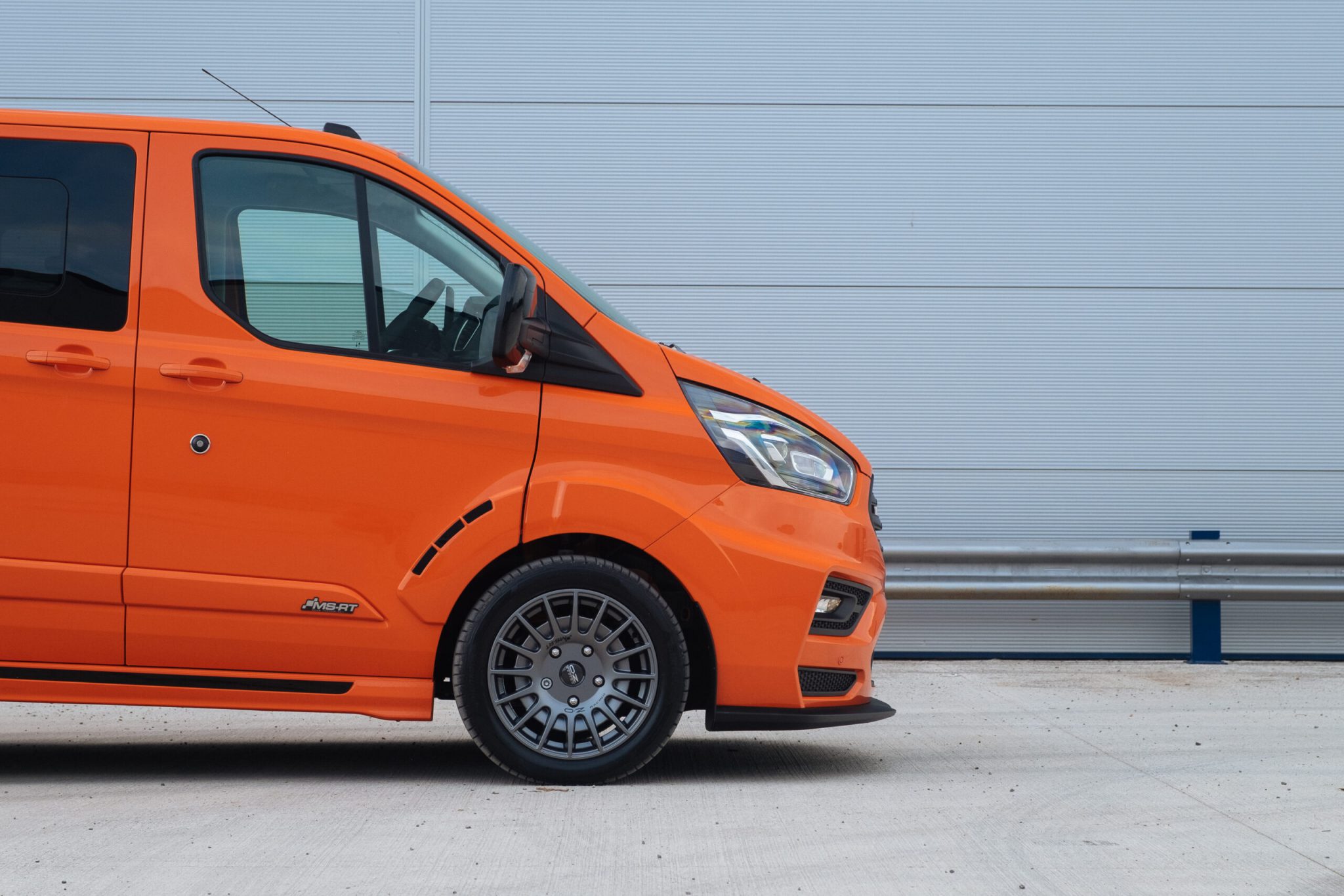 Transit, arrivano le versioni "da rally" dei van Ford ispirate al WRC