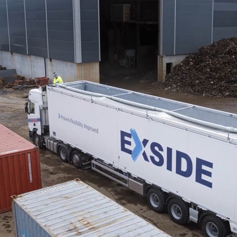 Knapen Trailers Exside, il piano mobile accessibile lateralmente | Vado e Torno Web
