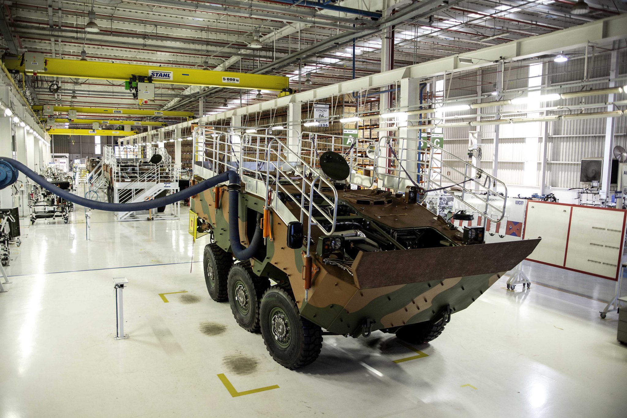 Iveco Defence Vehicles, stabilimento premiato per i processi di produzione