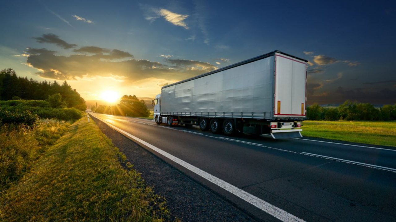 Cresce in Italia (ancor più che in Europa) il trasporto merci su gomma