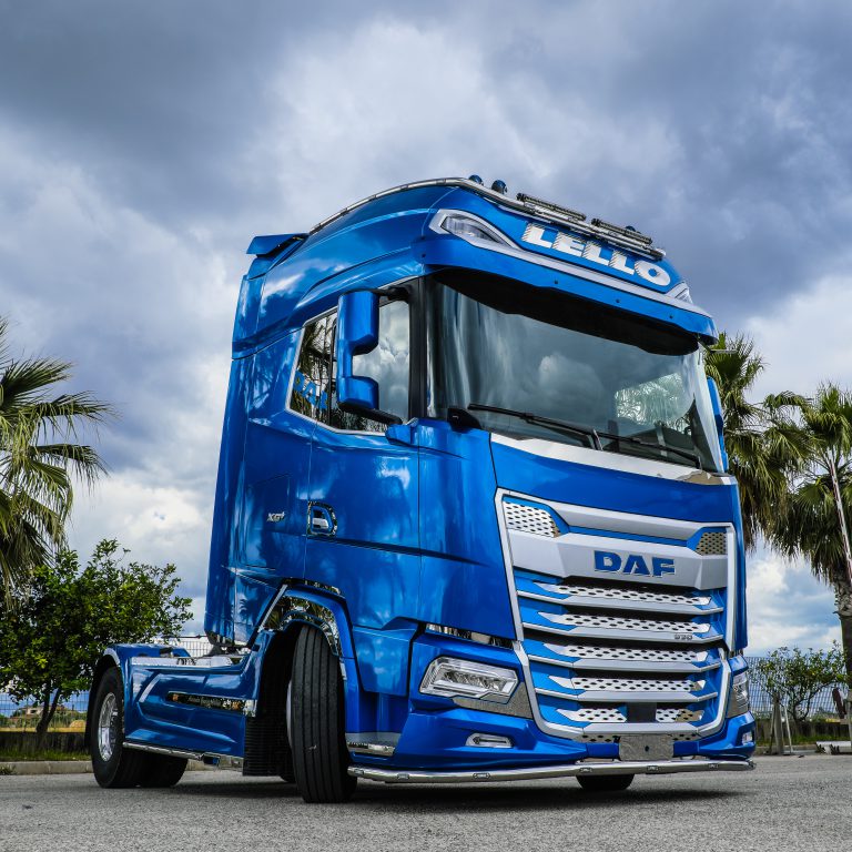 Acitoinox ha personalizzato il DAF XG plus con un allestimento in acciaio