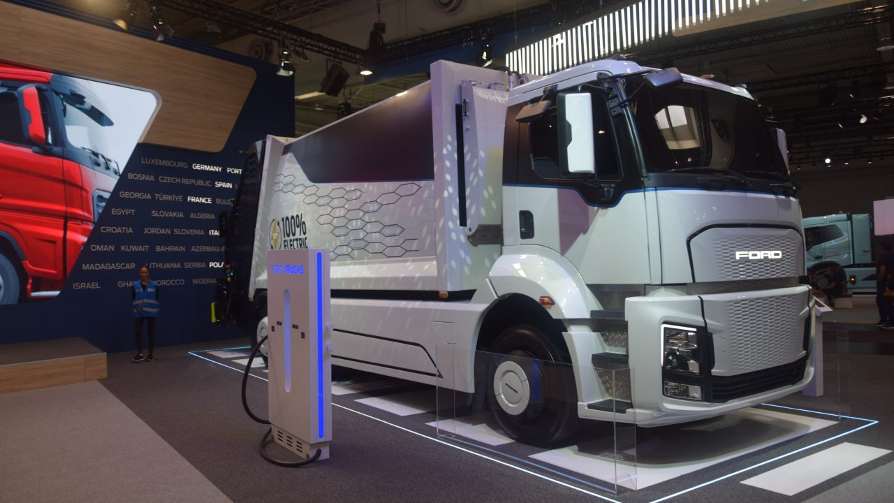 Ford Trucks Italia raddoppia il fatturato e supera i 1.000 veicoli ...