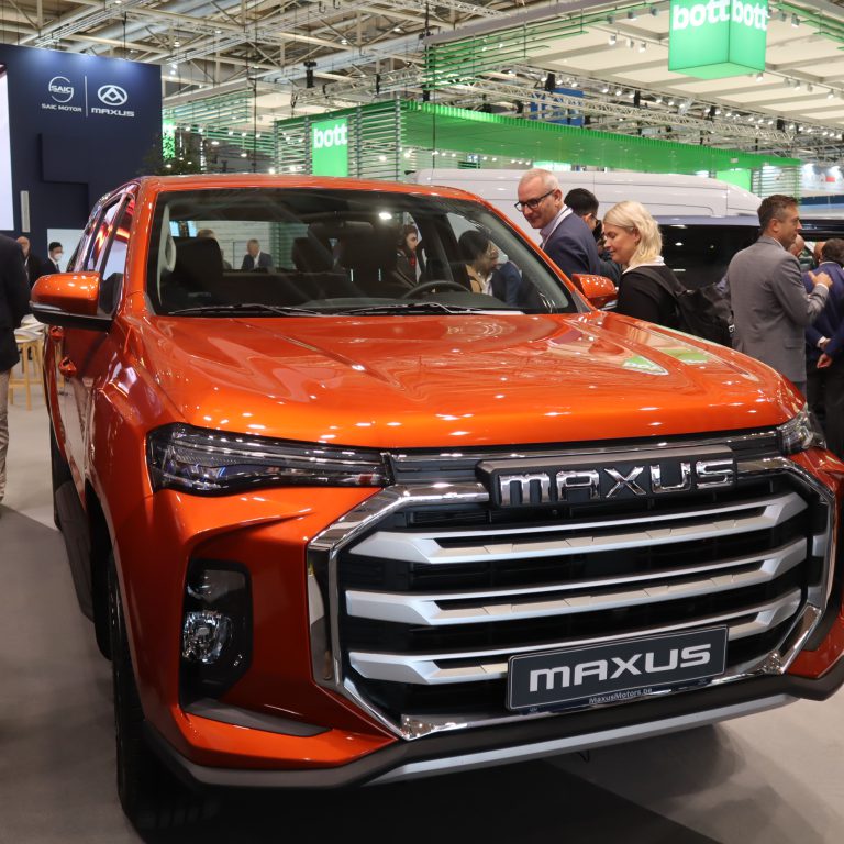 Maxus ha presentato allo IAA 2022 un light truck e un pick up, entrambi ...