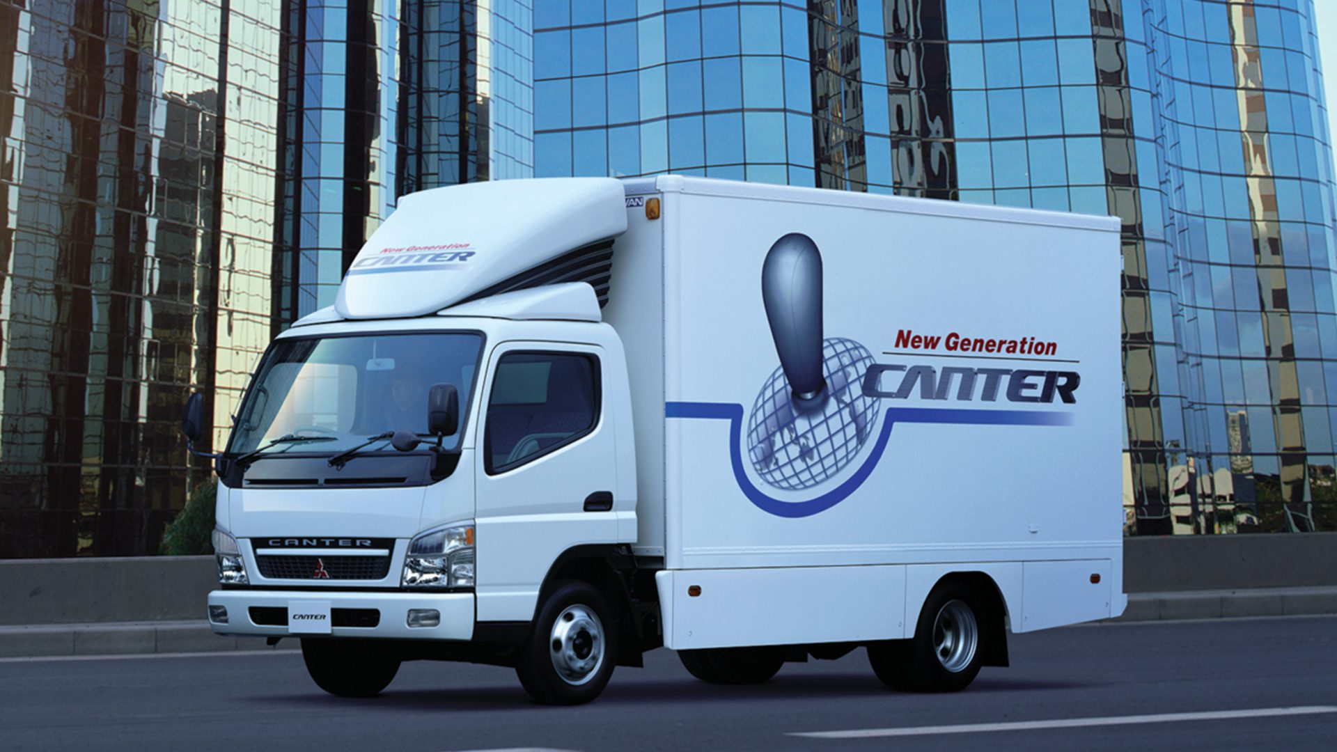 FUSO Canter, i primi 60 anni di un light truck iconico | Vado e Torno Web