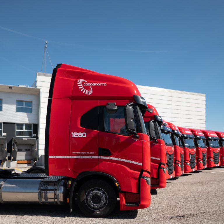 IVECO avvia una maxi consegna al gruppo Codognotto: 92 IVECO S-Way, 15 ...