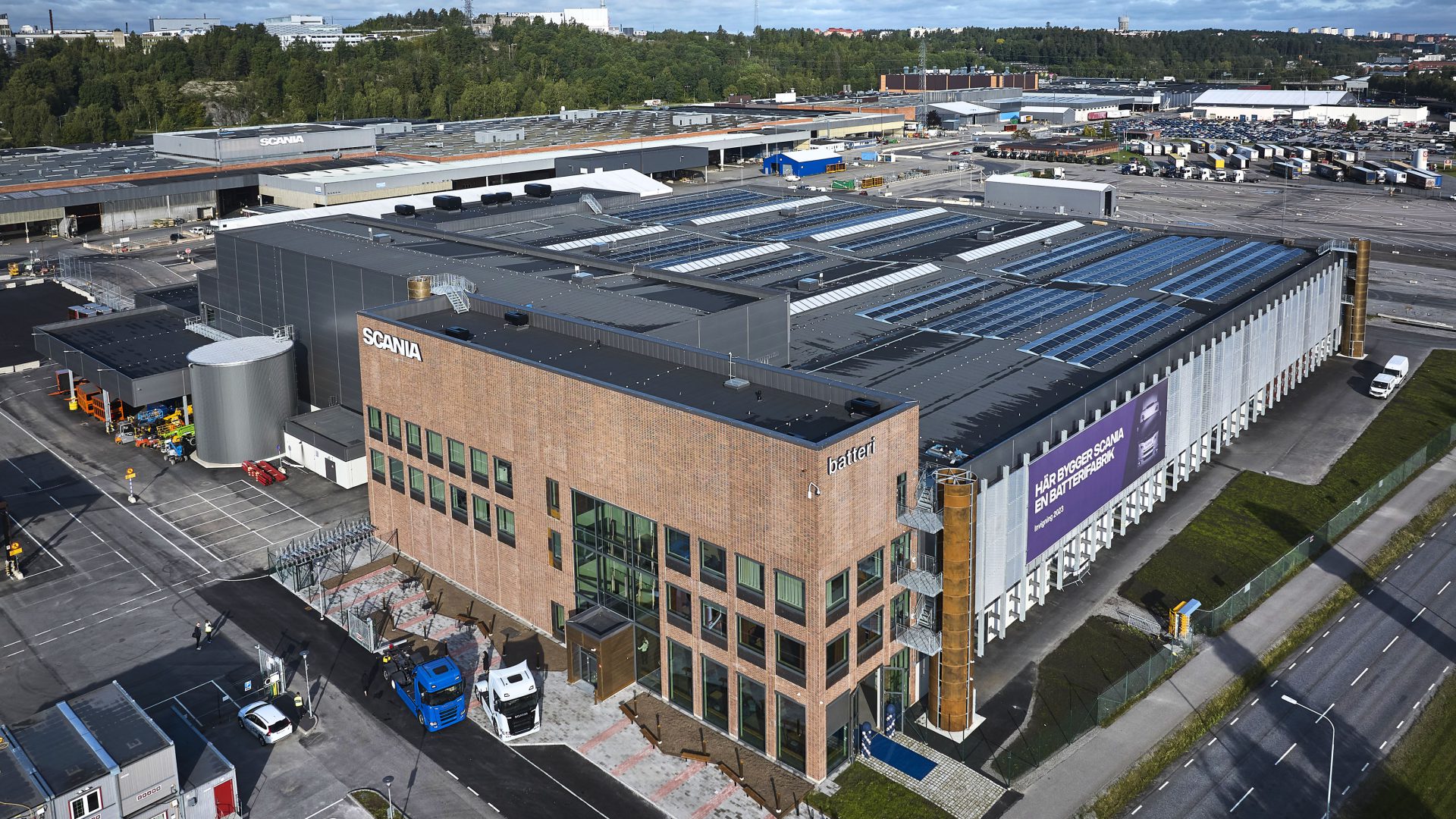 Inaugurata a Södertälje la nuova fabbrica Scania per l’assemblaggio ...